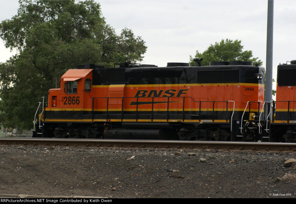 BNSF 2866